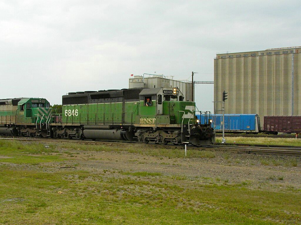 BNSF 6846